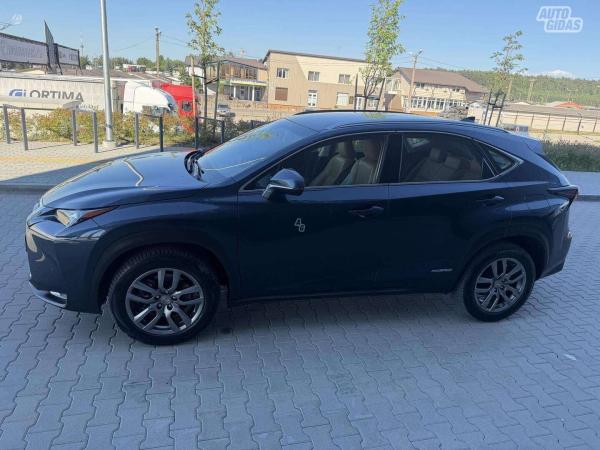Zils Lexus NX 300h 2015 Viļņa, ar dzinēja tilpumu 2.50 L un nobraukumu 204 tūkst. km par 19600 €, foto 4 vietnē AUTOMOTO.COM.LV
