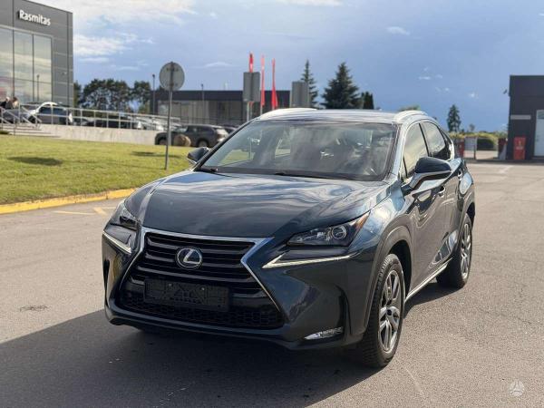 Zils Lexus NX 300h 2015 Viļņa, ar dzinēja tilpumu 2.49 L un nobraukumu 204 tūkst. km par 18300 €, foto 1 vietnē AUTOMOTO.COM.LV