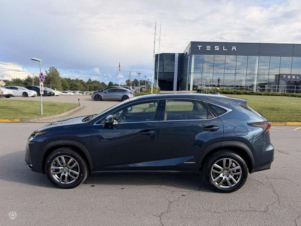 Zils Lexus NX 300h 2015 Viļņa, ar dzinēja tilpumu 2.49 L un nobraukumu 204 tūkst. km par 18300 €, foto 8 vietnē AUTOMOTO.COM.LV