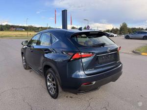 Blue Lexus NX 300h 2015 in Vilnius, with an engine capacity of 2.49 L and mileage of 204 thousand km for 18300 €, photo 16 on AUTOMOTO.COM.LV