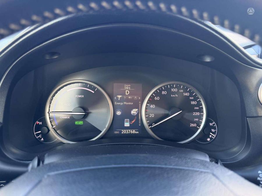Blue Lexus NX 300h 2015 in Vilnius, with an engine capacity of 2.49 L and mileage of 204 thousand km for 18300 €, photo 26 on AUTOMOTO.COM.LV