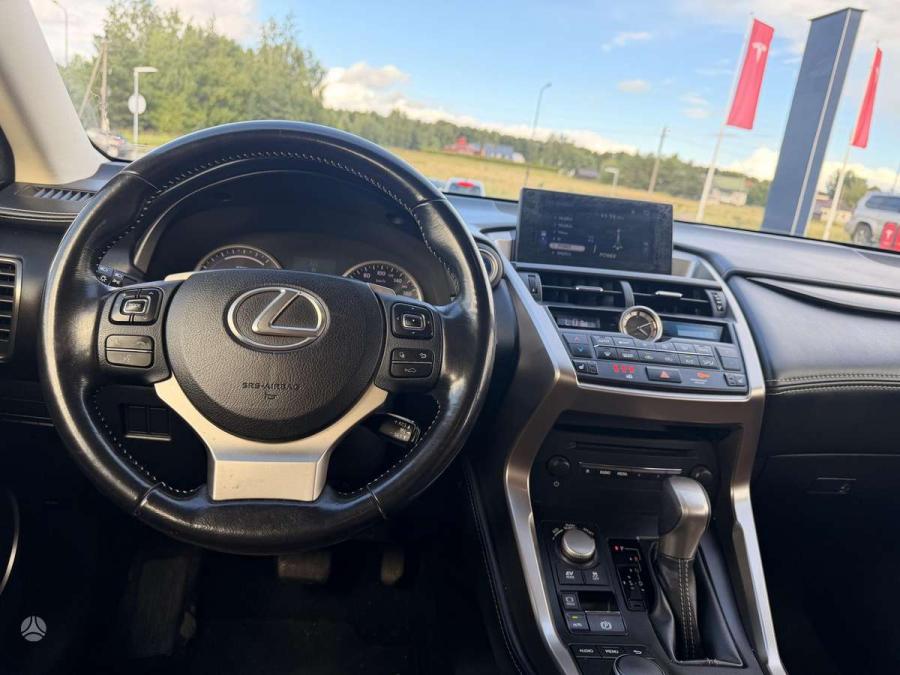 Blue Lexus NX 300h 2015 in Vilnius, with an engine capacity of 2.49 L and mileage of 204 thousand km for 18300 €, photo 31 on AUTOMOTO.COM.LV