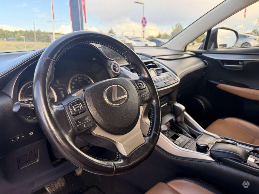 Blue Lexus NX 300h 2015 in Vilnius, with an engine capacity of 2.49 L and mileage of 204 thousand km for 18300 €, photo 36 on AUTOMOTO.COM.LV