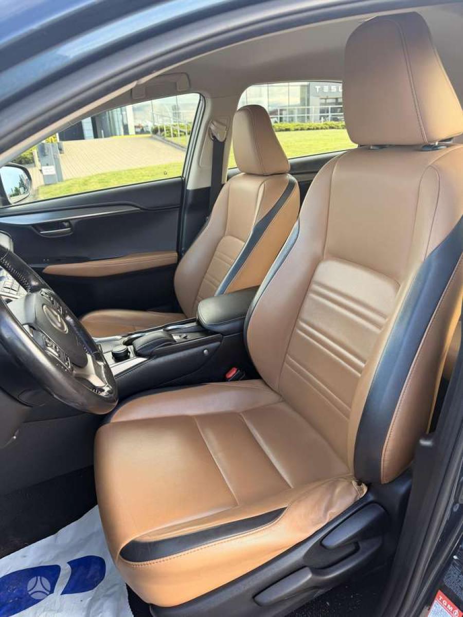 Blue Lexus NX 300h 2015 in Vilnius, with an engine capacity of 2.49 L and mileage of 204 thousand km for 18300 €, photo 38 on AUTOMOTO.COM.LV