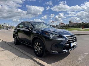 Синий Лексус NX 300h 2015 в Вильнюс, объемом двигателя 2.49 л и пробегом 301 тыс. км за 18499 €, фото  на AUTOMOTO.COM.LV