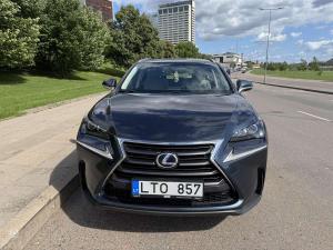 Blue Lexus NX 300h 2015 in Vilnius, with an engine capacity of 2.49 L and mileage of 301 thousand km for 18499 €, photo 9 on AUTOMOTO.COM.LV