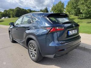Blue Lexus NX 300h 2015 in Vilnius, with an engine capacity of 2.49 L and mileage of 301 thousand km for 18499 €, photo 14 on AUTOMOTO.COM.LV