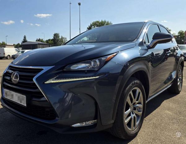 Blue Lexus NX 300h 2015 in Marijampole, with an engine capacity of 2.49 L and mileage of 231 thousand km for 18995 €, photo 7 on AUTOMOTO.COM.LV