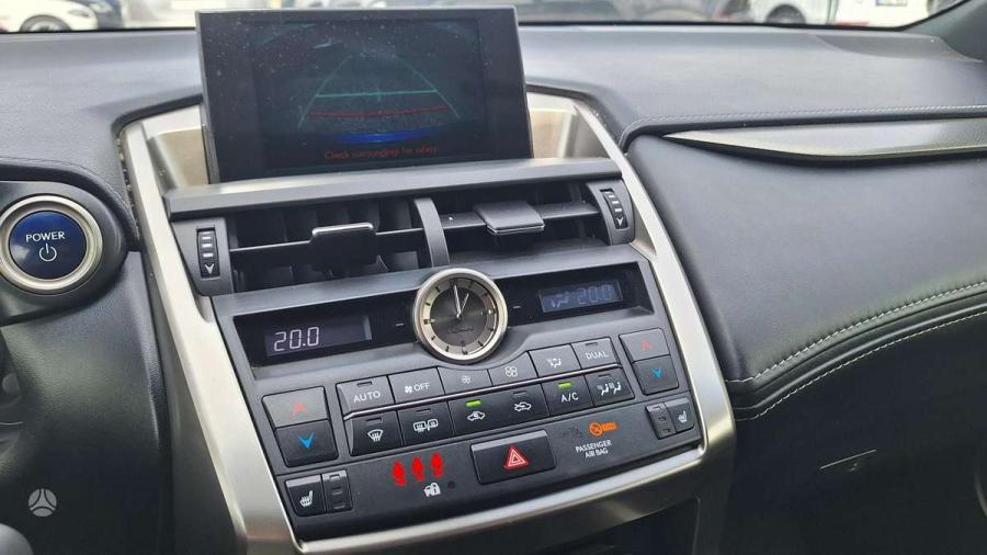 Blue Lexus NX 300h 2015 in Kaunas, with an engine capacity of 2.49 L and mileage of 161 thousand km for 20450 €, photo 12 on AUTOMOTO.COM.LV
