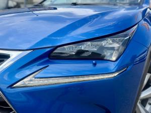 Blue Lexus NX 300h 2016 in Vilnius, with an engine capacity of 2.49 L and mileage of 243 thousand km for 18000 €, photo 5 on AUTOMOTO.COM.LV