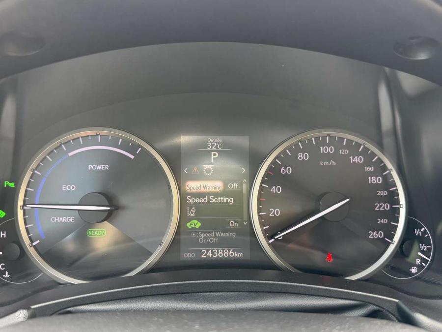 Blue Lexus NX 300h 2016 in Vilnius, with an engine capacity of 2.49 L and mileage of 243 thousand km for 18000 €, photo 34 on AUTOMOTO.COM.LV