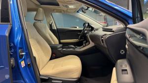 Zils Lexus NX 300h 2017 Rīga, ar dzinēja tilpumu 2.50 L un nobraukumu 175 tūkst. km par 19490 €, foto 17 vietnē AUTOMOTO.COM.LV