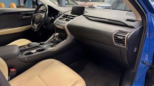 Zils Lexus NX 300h 2017 Rīga, ar dzinēja tilpumu 2.50 L un nobraukumu 175 tūkst. km par 19490 €, foto 18 vietnē AUTOMOTO.COM.LV