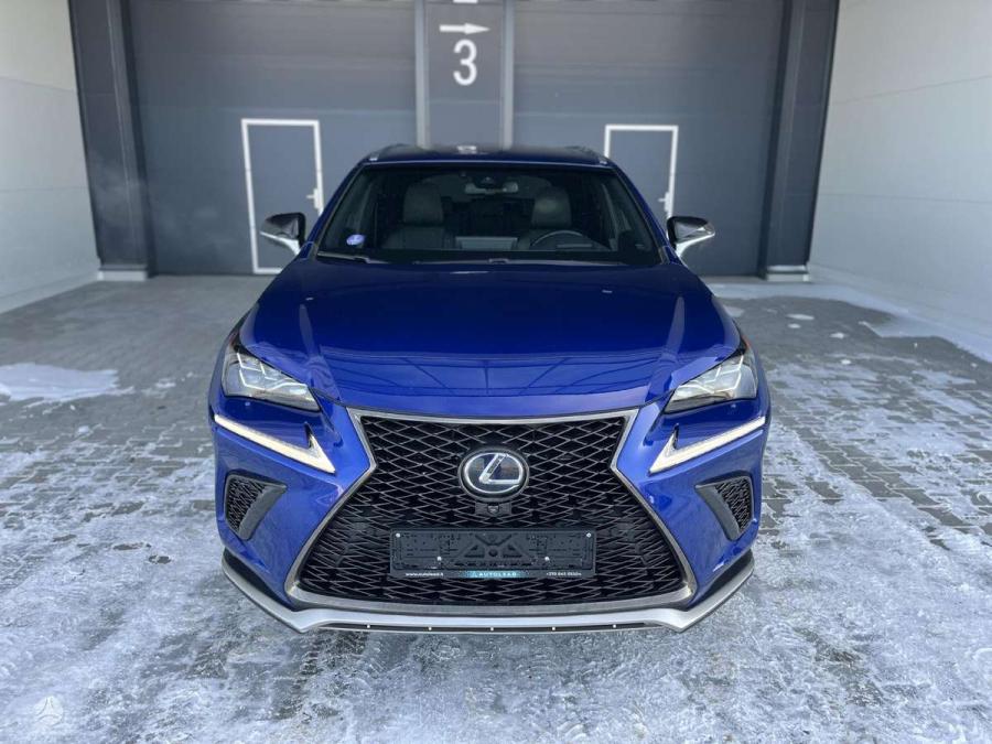 Blue Lexus NX 300h 2018 in Vilnius, with an engine capacity of 2.49 L and mileage of 185 thousand km for 23999 €, photo 2 on AUTOMOTO.COM.LV
