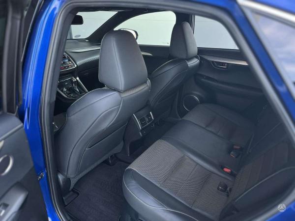 Blue Lexus NX 300h 2018 in Vilnius, with an engine capacity of 2.49 L and mileage of 185 thousand km for 23999 €, photo 11 on AUTOMOTO.COM.LV