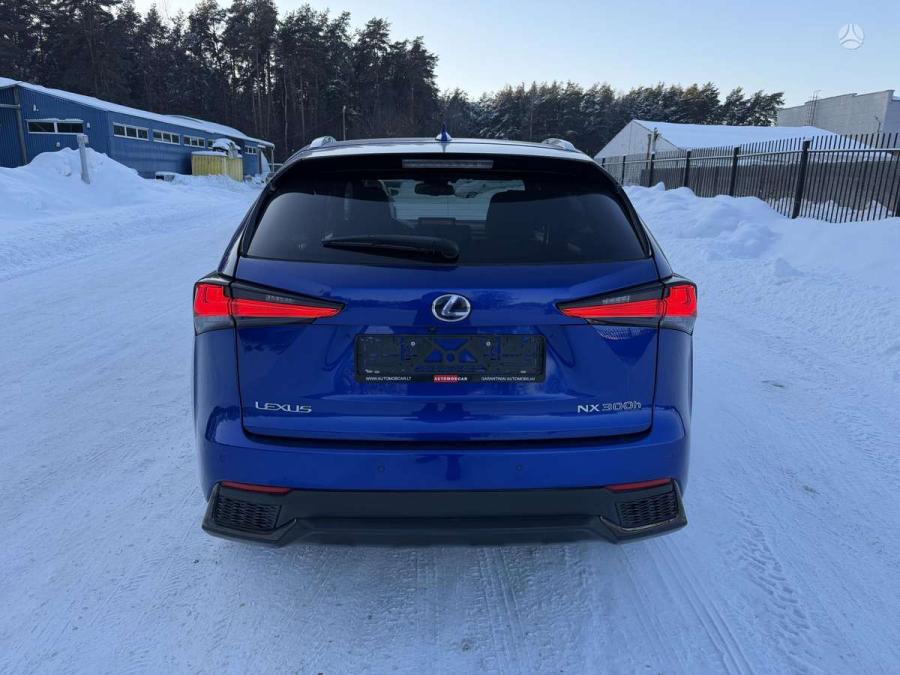 Blue Lexus NX 300h 2018 in Vilnius, with an engine capacity of 2.49 L and mileage of 133 thousand km for 25950 €, photo 6 on AUTOMOTO.COM.LV