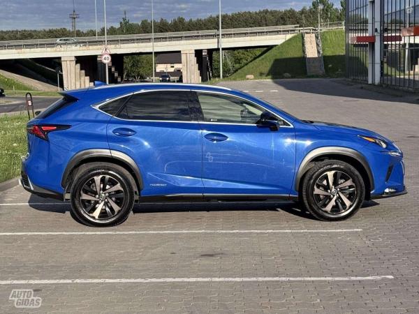 Синий Лексус NX 300h 2021 в Вильнюс, объемом двигателя 2.50 л и пробегом 231 тыс. км за 23200 €, фото 9 на AUTOMOTO.COM.LV