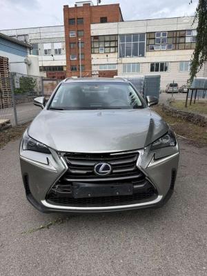Brown Lexus NX 300h 2014 in Kaunas, with an engine capacity of 2.49 L and mileage of 260 thousand km for 12900 €, photo 9 on AUTOMOTO.COM.LV