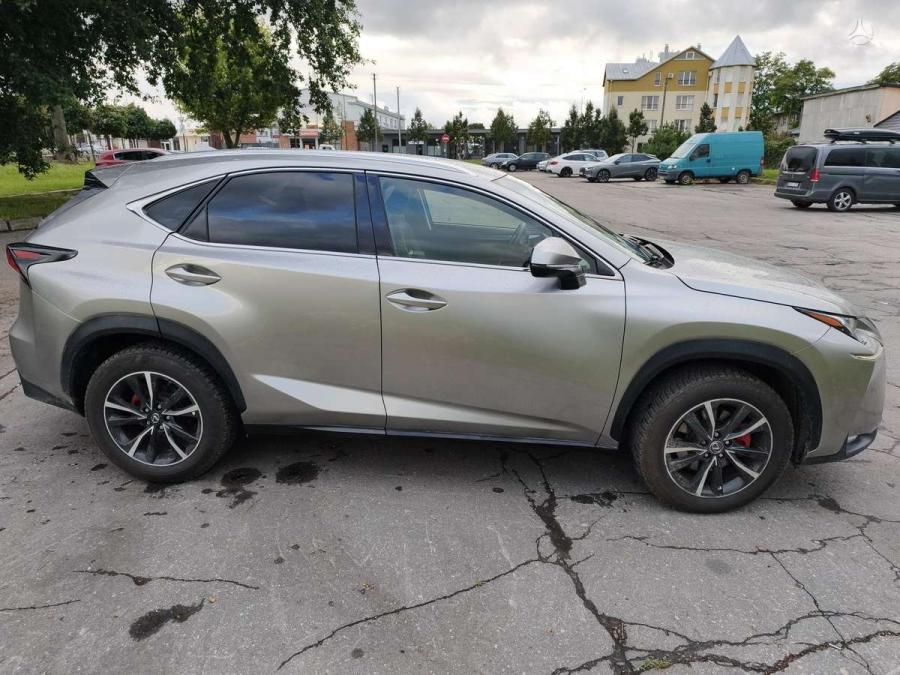 Brūns Lexus NX 300h 2014 Kauņa, ar dzinēja tilpumu 2.49 L un nobraukumu 261 tūkst. km par 16000 €, foto 5 vietnē AUTOMOTO.COM.LV