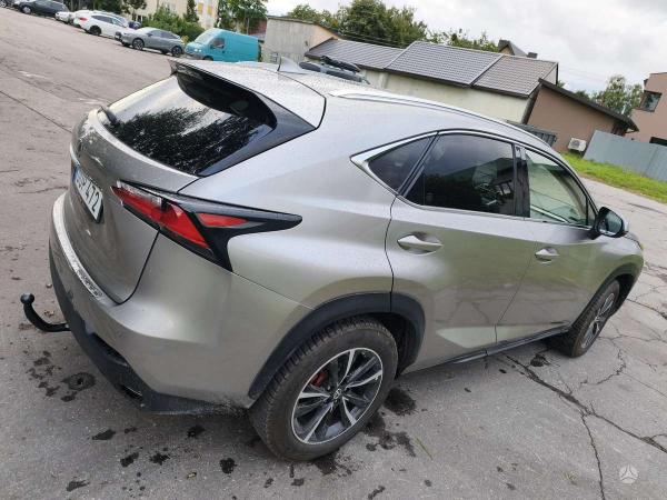 Brūns Lexus NX 300h 2014 Kauņa, ar dzinēja tilpumu 2.49 L un nobraukumu 261 tūkst. km par 16000 €, foto 5 vietnē AUTOMOTO.COM.LV