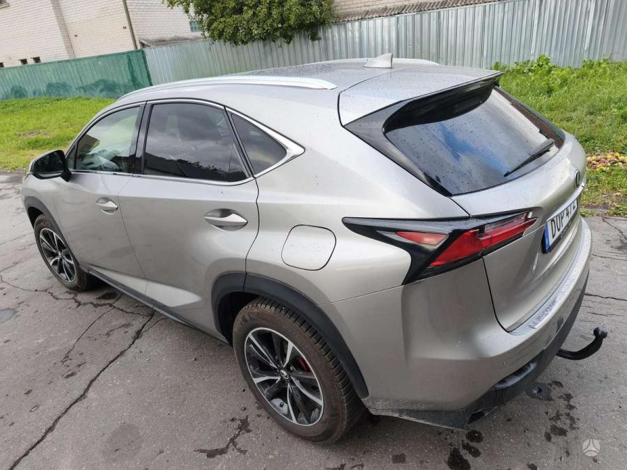 Brūns Lexus NX 300h 2014 Kauņa, ar dzinēja tilpumu 2.49 L un nobraukumu 261 tūkst. km par 16000 €, foto 8 vietnē AUTOMOTO.COM.LV