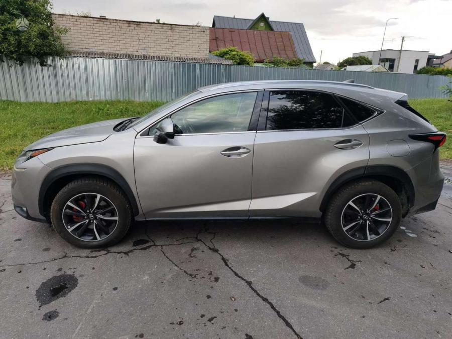 Brūns Lexus NX 300h 2014 Kauņa, ar dzinēja tilpumu 2.49 L un nobraukumu 261 tūkst. km par 16000 €, foto 9 vietnē AUTOMOTO.COM.LV