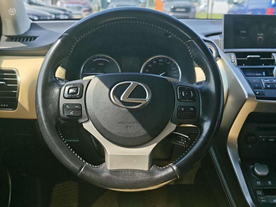 Коричневый Лексус NX 300h 2015 в Вильнюс, объемом двигателя 2.49 л и пробегом 212 тыс. км за 18900 €, фото 13 на AUTOMOTO.COM.LV