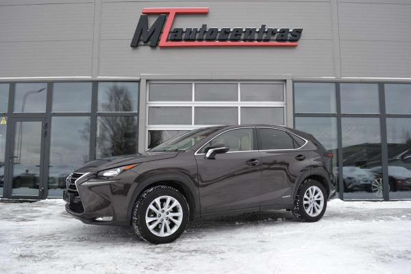 Brown Lexus NX 300h 2016 in Vilnius, with an engine capacity of 2.49 L and mileage of 202 thousand km for 20000 €, photo 1 on AUTOMOTO.COM.LV