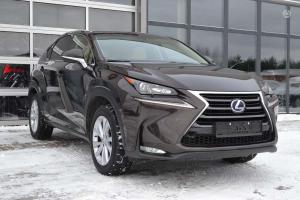 Brown Lexus NX 300h 2016 in Vilnius, with an engine capacity of 2.49 L and mileage of 202 thousand km for 20000 €, photo 4 on AUTOMOTO.COM.LV