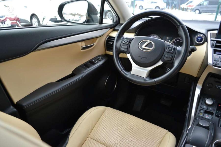 Brown Lexus NX 300h 2016 in Vilnius, with an engine capacity of 2.49 L and mileage of 202 thousand km for 20000 €, photo 31 on AUTOMOTO.COM.LV