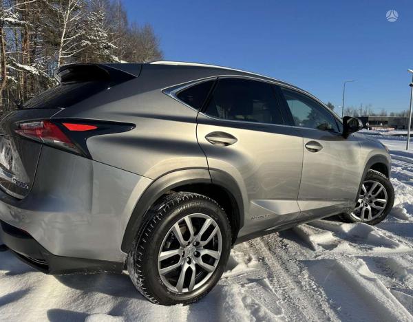 Brūns Lexus NX 300h 2016 Kauņa, ar dzinēja tilpumu 2.49 L un nobraukumu 186 tūkst. km par 19600 €, foto 4 vietnē AUTOMOTO.COM.LV