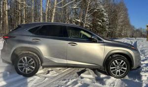 Brown Lexus NX 300h 2016 in Kaunas, with an engine capacity of 2.49 L and mileage of 186 thousand km for 19600 €, photo 6 on AUTOMOTO.COM.LV