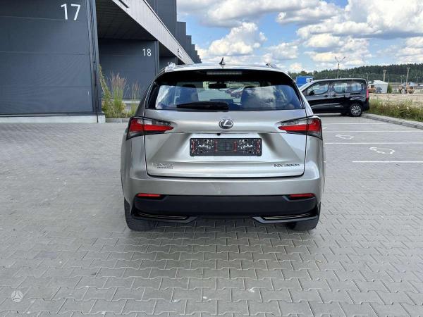 Brūns Lexus NX 300h 2016 Viļņa, ar dzinēja tilpumu 2.49 L un nobraukumu 146 tūkst. km par 18900 €, foto 4 vietnē AUTOMOTO.COM.LV