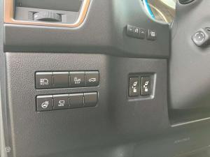 Brown Lexus NX 300h 2017 in Vilnius, with an engine capacity of 2.49 L and mileage of 68 thousand km for 32000 €, photo 10 on AUTOMOTO.COM.LV