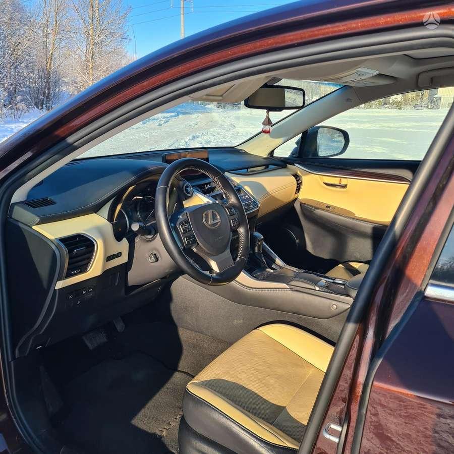 Brown Lexus NX 300h 2018 in Vilnius, with an engine capacity of 2.49 L and mileage of 155 thousand km for 26400 €, photo 11 on AUTOMOTO.COM.LV