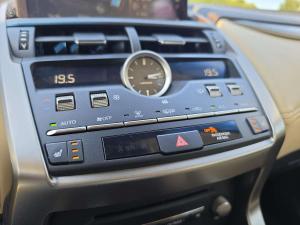 Коричневый Лексус NX 300h 2018 в Вильнюс, объемом двигателя 2.49 л и пробегом 105 тыс. км за 25500 €, фото 32 на AUTOMOTO.COM.LV