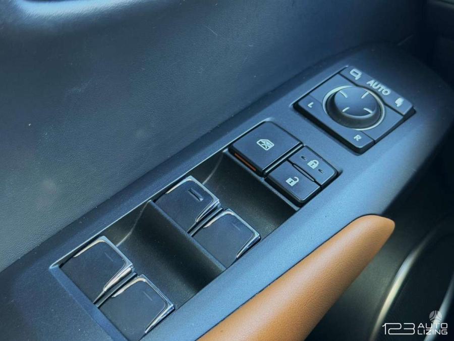 Brūns Lexus NX 300h 2018 Tauragė, ar dzinēja tilpumu 2.50 L un nobraukumu 163 tūkst. km par 23500 €, foto 26 vietnē AUTOMOTO.COM.LV