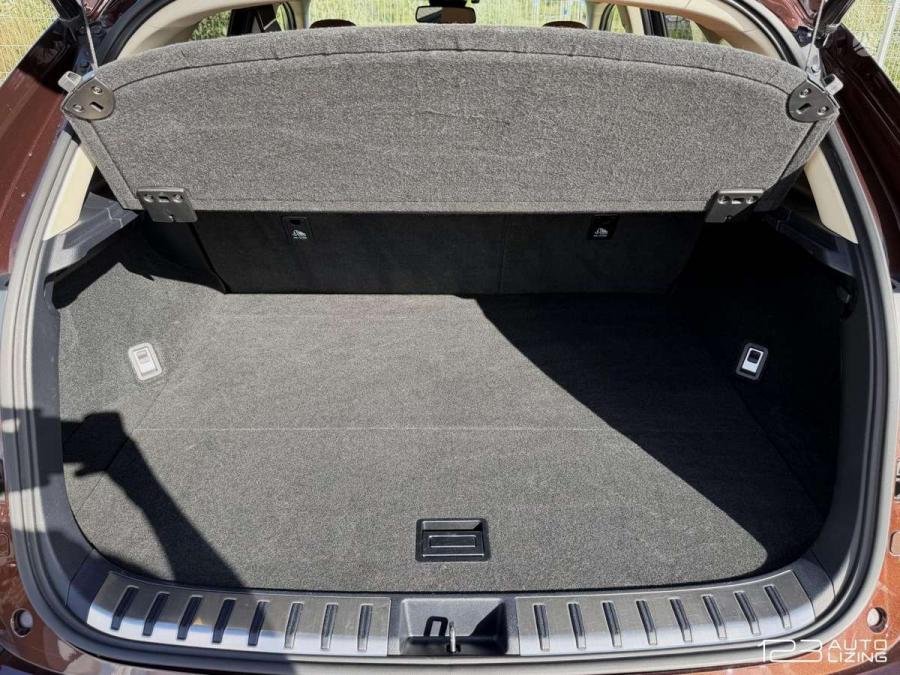 Brūns Lexus NX 300h 2018 Tauragė, ar dzinēja tilpumu 2.50 L un nobraukumu 163 tūkst. km par 23500 €, foto 30 vietnē AUTOMOTO.COM.LV