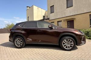 Коричневый Лексус NX 300h 2019 в Каунас, объемом двигателя 2.49 л и пробегом 93 тыс. км за 31000 €, фото 5 на AUTOMOTO.COM.LV