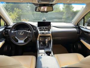 Коричневый Лексус NX 300h 2019 в Каунас, объемом двигателя 2.49 л и пробегом 93 тыс. км за 31000 €, фото 15 на AUTOMOTO.COM.LV