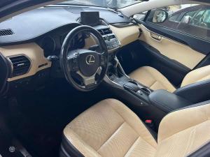 Brūns Lexus NX 300h 2015 Marijampole, ar dzinēja tilpumu 2.50 L un nobraukumu 230 tūkst. km par 13700 €, foto 3 vietnē AUTOMOTO.COM.LV