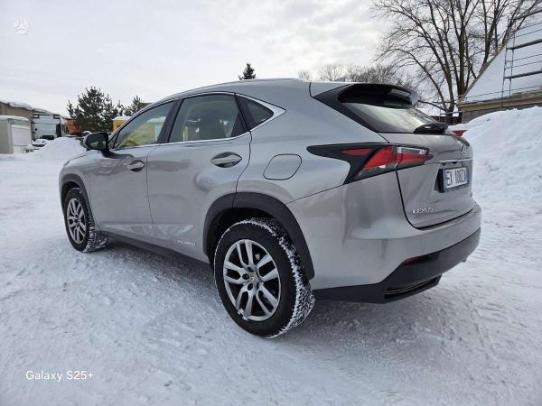 Lexus NX 300h 2014 Klaipėda, ar dzinēja tilpumu 2.49 L un nobraukumu 196 tūkst. km par 16800 €, foto 8 vietnē AUTOMOTO.COM.LV