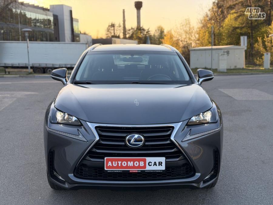 Lexus NX 300h 2014 in Vilnius, with an engine capacity of 2.50 L and mileage of 180 thousand km for 16750 €, photo 4 on AUTOMOTO.COM.LV