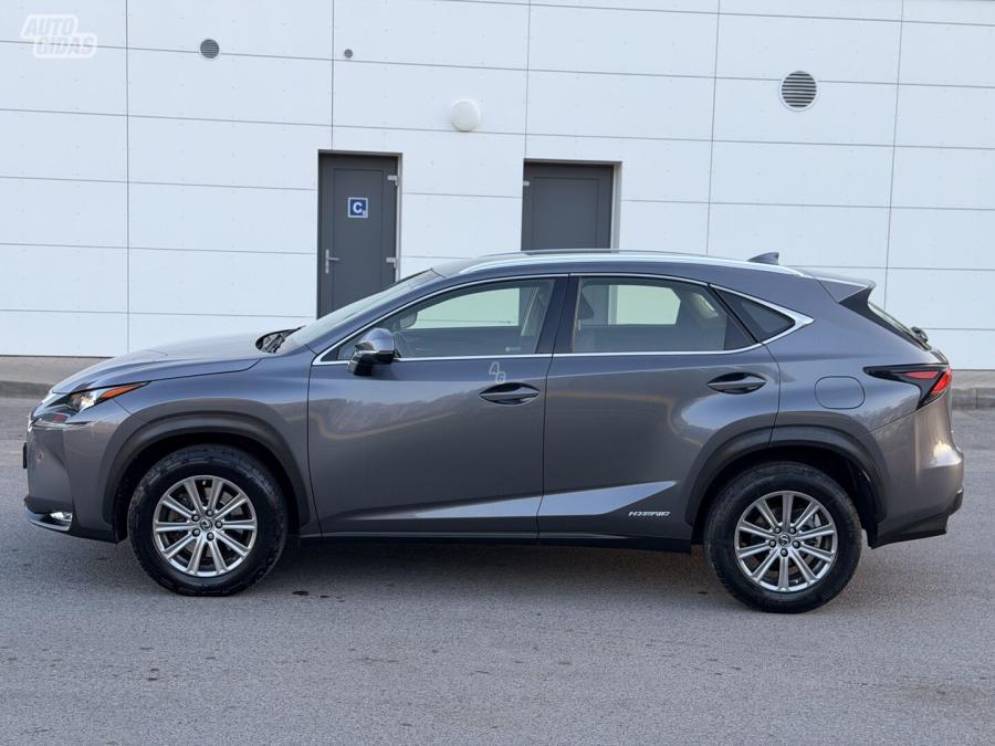 Lexus NX 300h 2014 in Vilnius, with an engine capacity of 2.50 L and mileage of 180 thousand km for 16750 €, photo 10 on AUTOMOTO.COM.LV