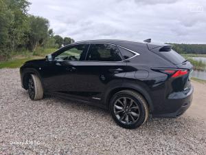 Lexus NX 300h 2015 in Palanga, with an engine capacity of 2.50 L and mileage of 186 thousand km for 17650 €, photo 7 on AUTOMOTO.COM.LV