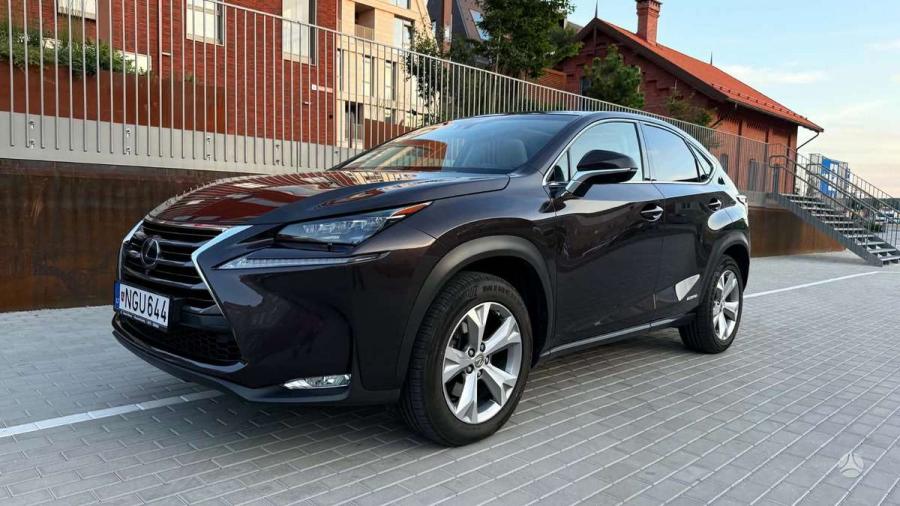 Lexus NX 300h 2015 Klaipėda, ar dzinēja tilpumu 2.49 L un nobraukumu 127 tūkst. km par 22800 €, foto 10 vietnē AUTOMOTO.COM.LV