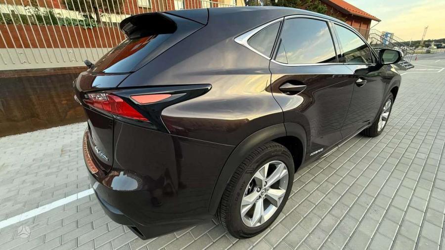 Lexus NX 300h 2015 Klaipėda, ar dzinēja tilpumu 2.49 L un nobraukumu 127 tūkst. km par 22800 €, foto 12 vietnē AUTOMOTO.COM.LV
