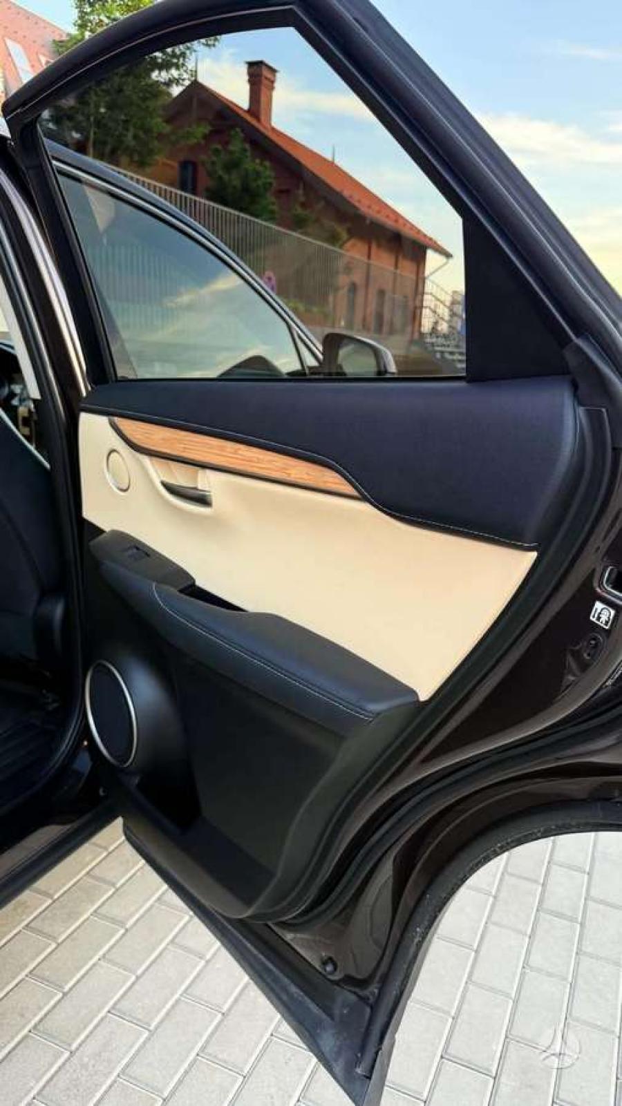 Lexus NX 300h 2015 Klaipėda, ar dzinēja tilpumu 2.49 L un nobraukumu 127 tūkst. km par 22800 €, foto 22 vietnē AUTOMOTO.COM.LV