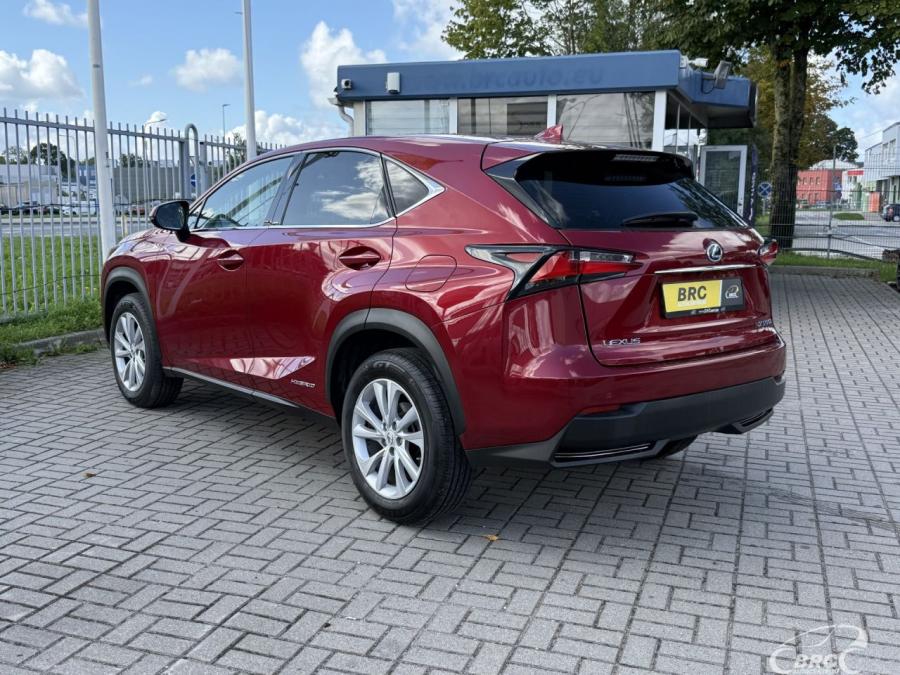 Лексус NX 300h 2016 в Клайпеда, объемом двигателя 2.49 л и пробегом 124 тыс. км за 19200 €, фото 3 на AUTOMOTO.COM.LV