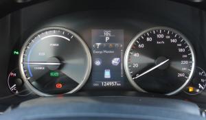 Lexus NX 300h 2017 in Vilnius, with an engine capacity of 2.50 L and mileage of 125 thousand km for 22500 €, photo 6 on AUTOMOTO.COM.LV